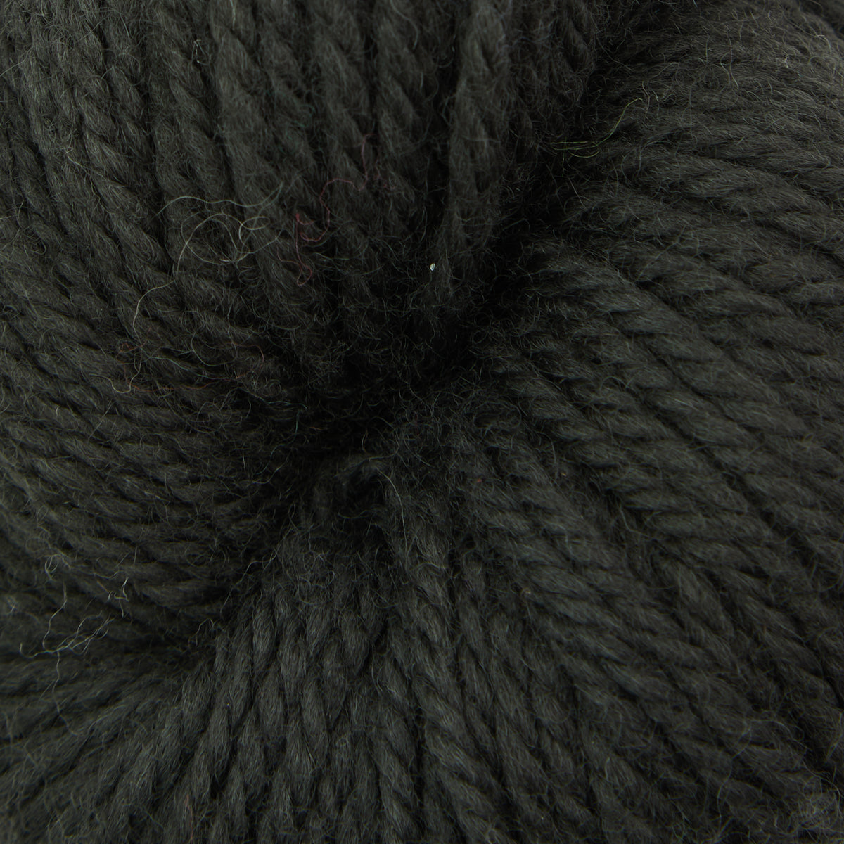 Cast Iron – Fine Solid Yarn – The Oxford Company