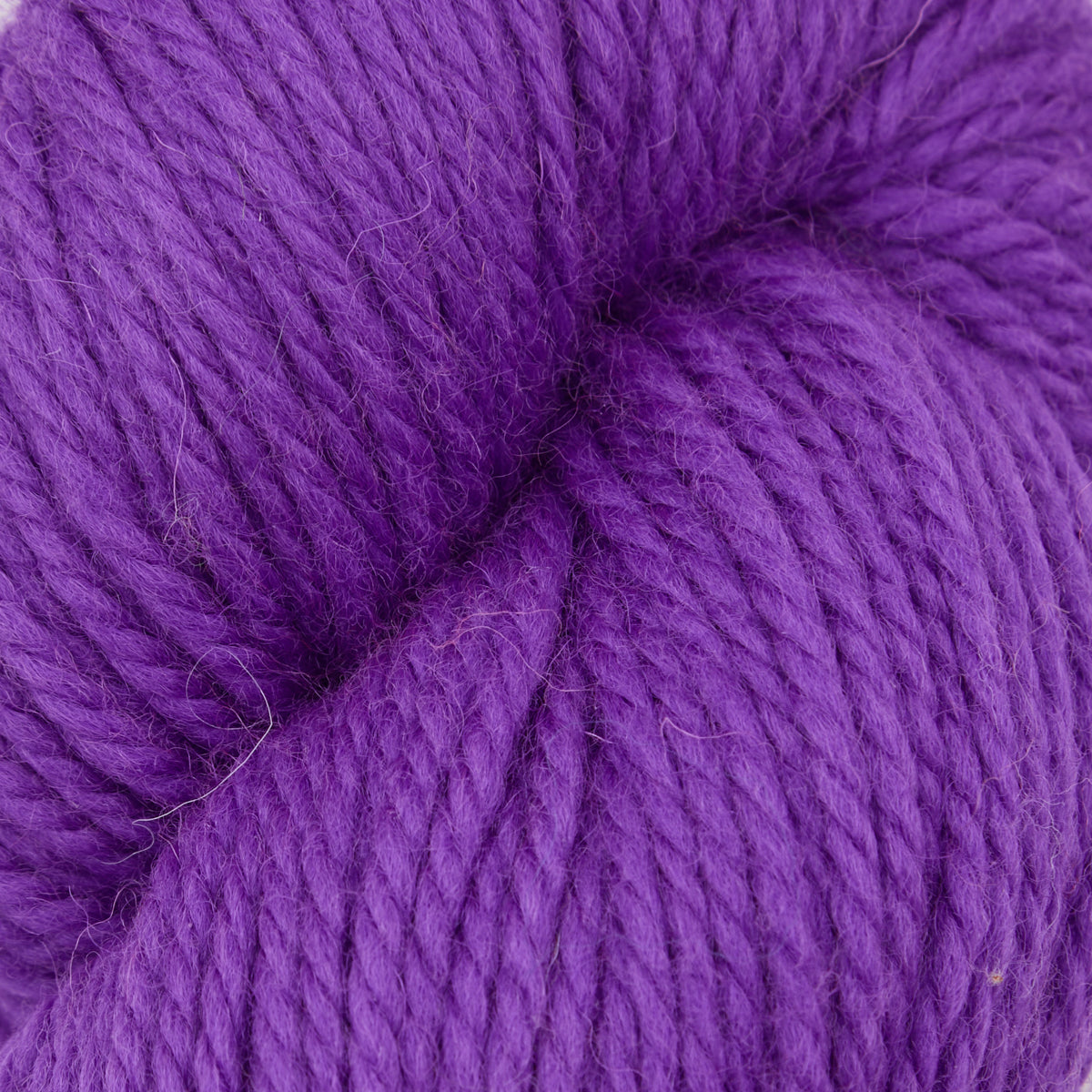 Ultra Violet – Fine Solid Yarn – The Oxford Company